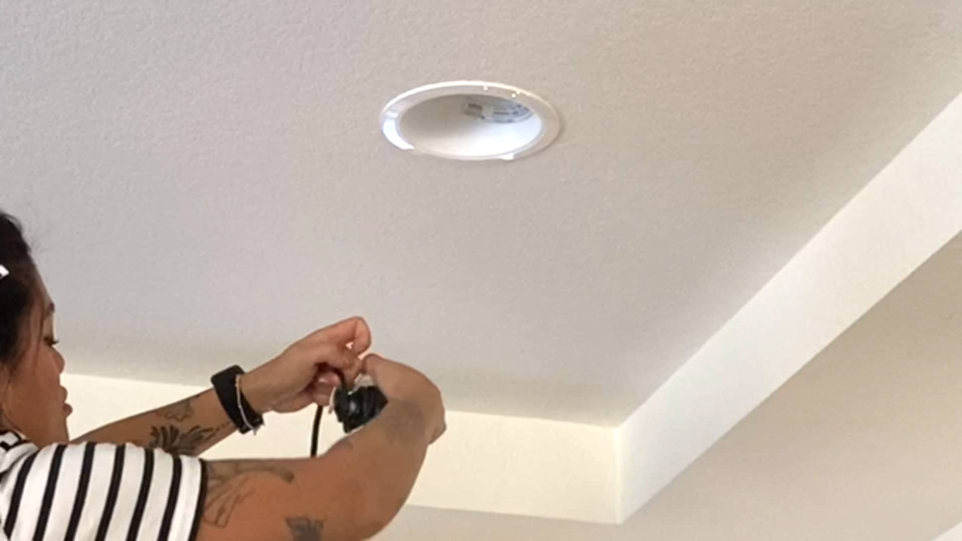 PBN-4691 - Worth Home Products - Modern Smoked Seeded Glass Matte Black ...