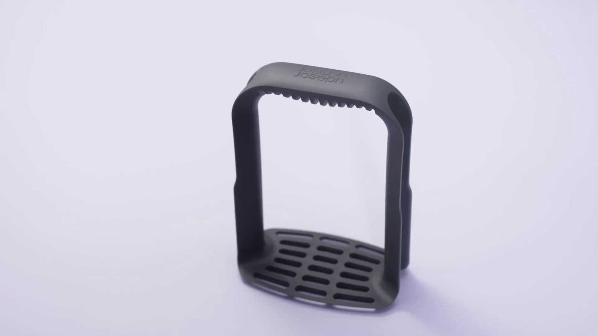 80004_DUO_Potato_Masher_01 on Vimeo