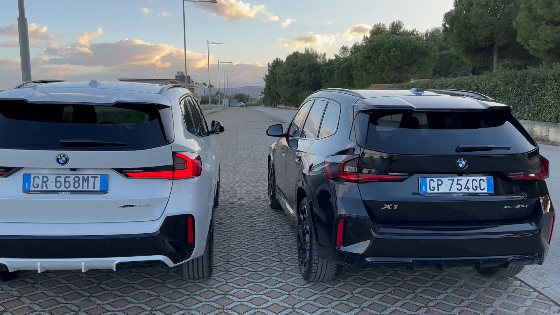 ID8 vs ID9 BMW X1 U11 23D 25E on Vimeo