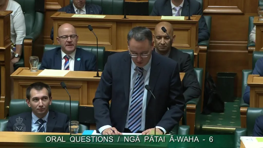 Question 6 - Dr Carlos Cheung to the Minister of Health on Vimeo