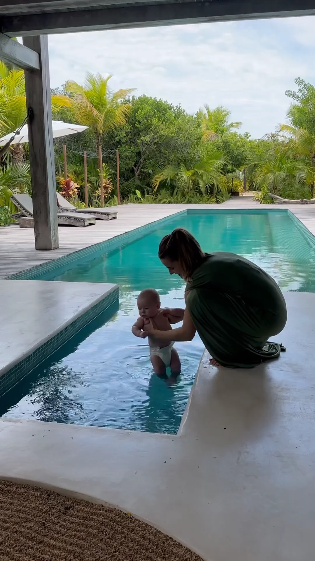 Kelly Bailey desfruta de momento especial com o filho on Vimeo
