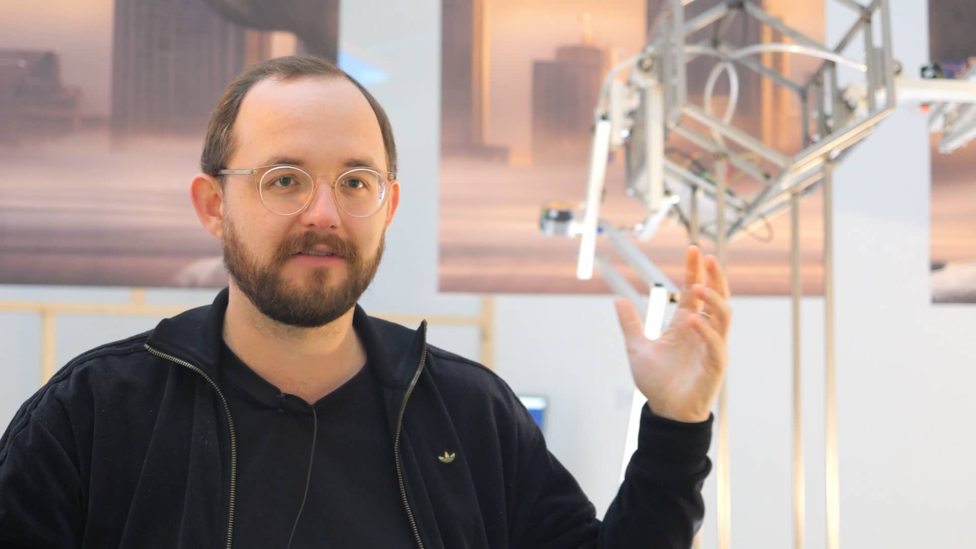 Project | Een exoskelet voor de Dodo | Tech-solutionisme on Vimeo