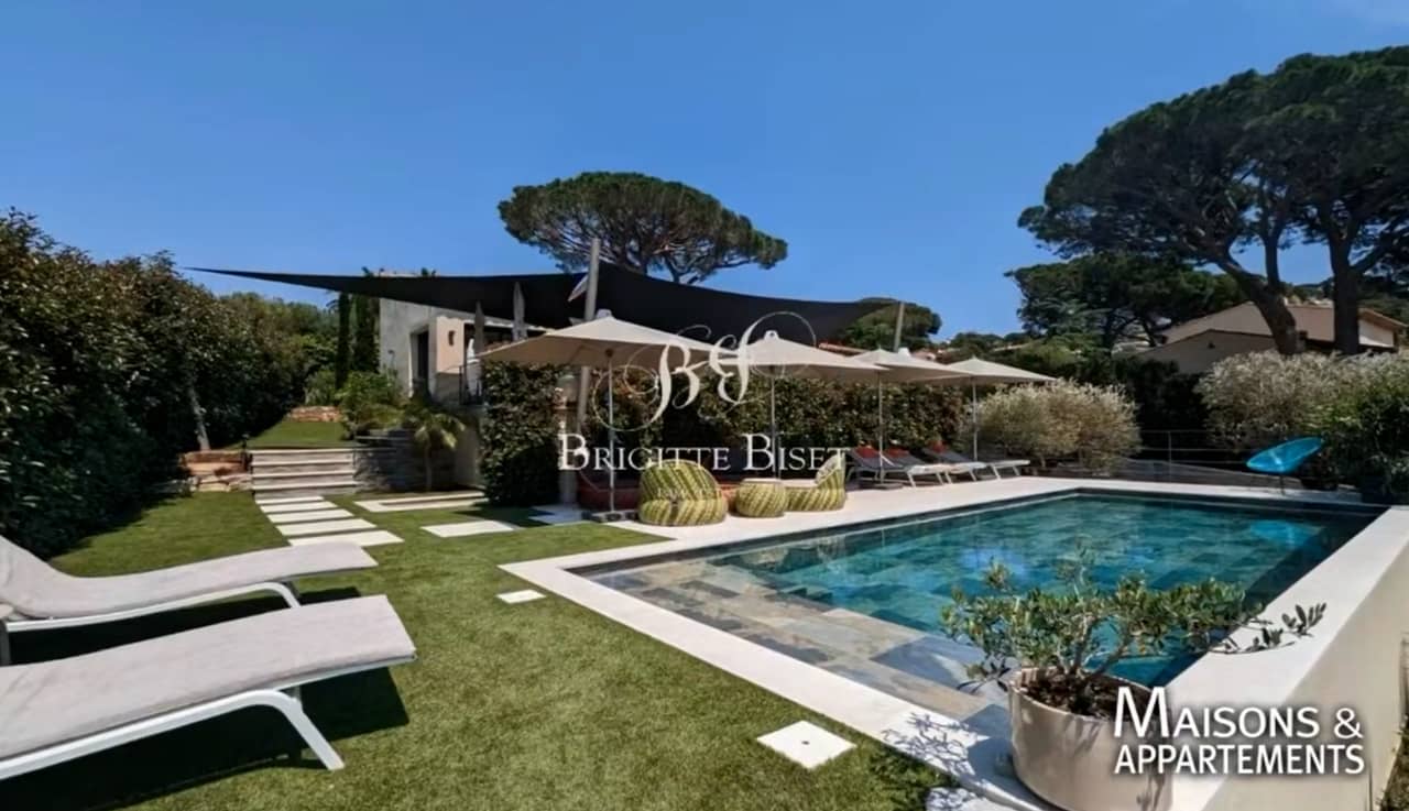 SAINTE-MAXIME - MAISON À VENDRE - 3 950 000 € - 280 m² - 8 pièces on Vimeo