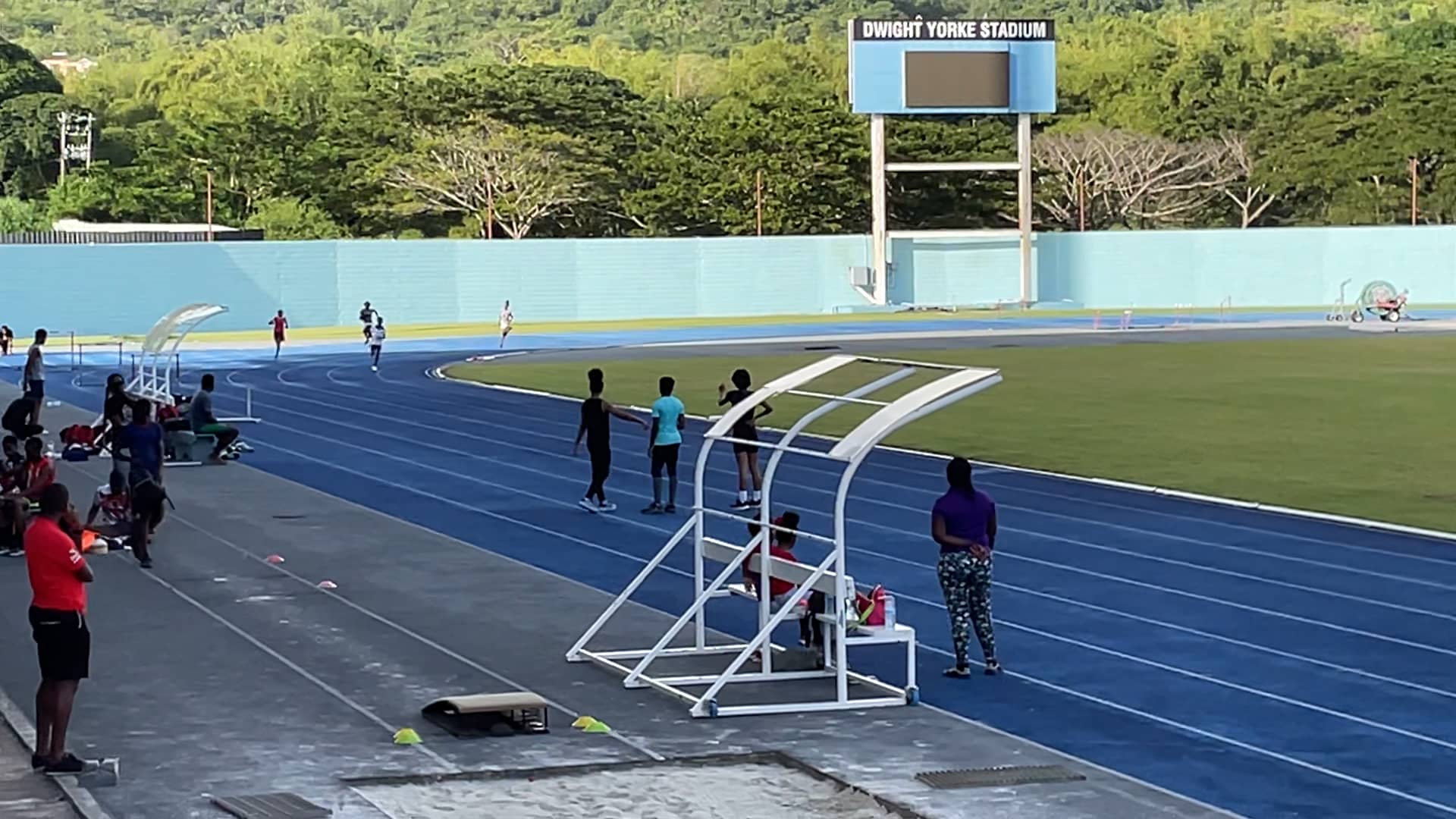 300m Sprint - Section 1 on Vimeo