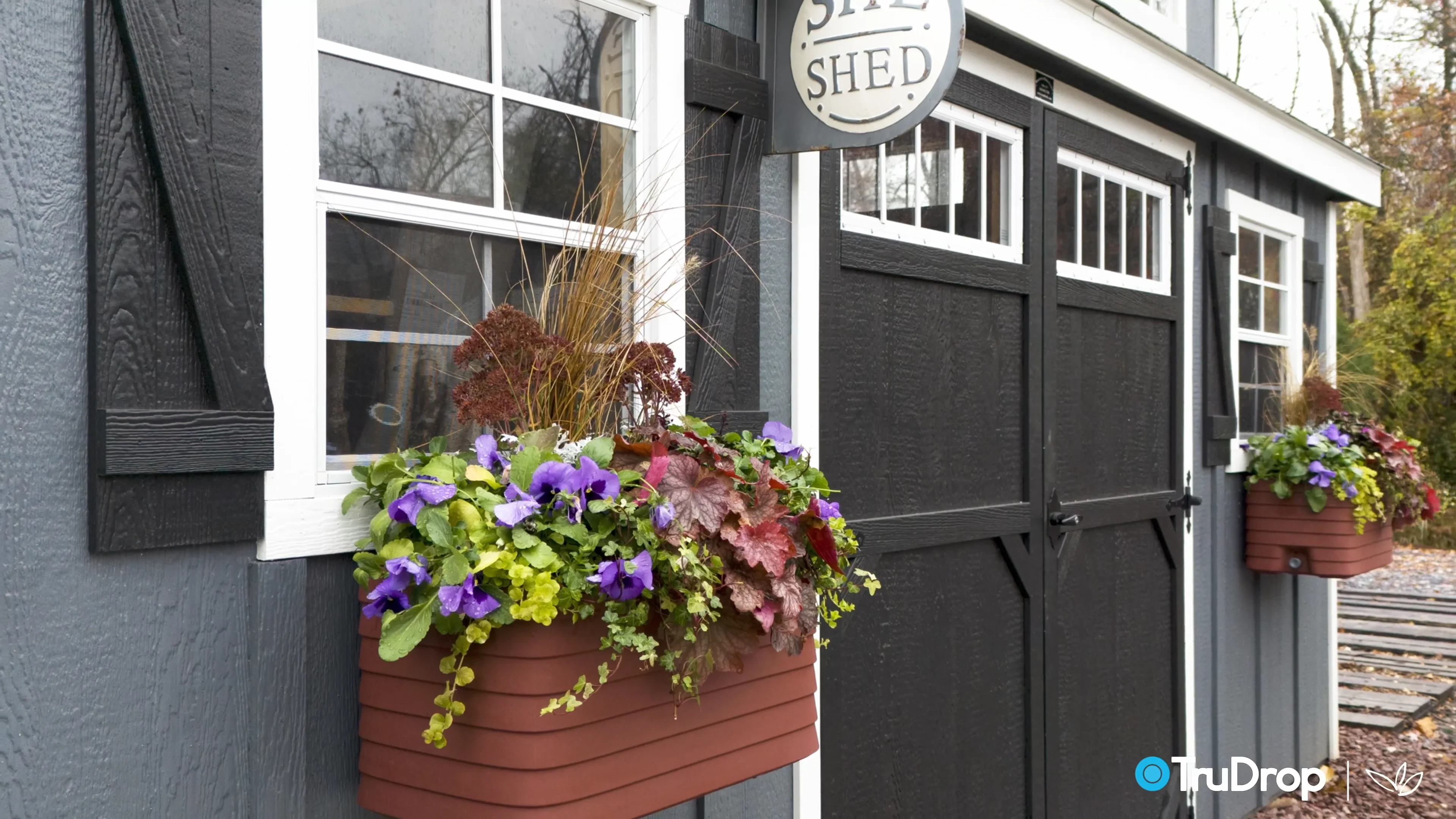 14_crescent_garden_slat_window_box_installation (2160p) on Vimeo