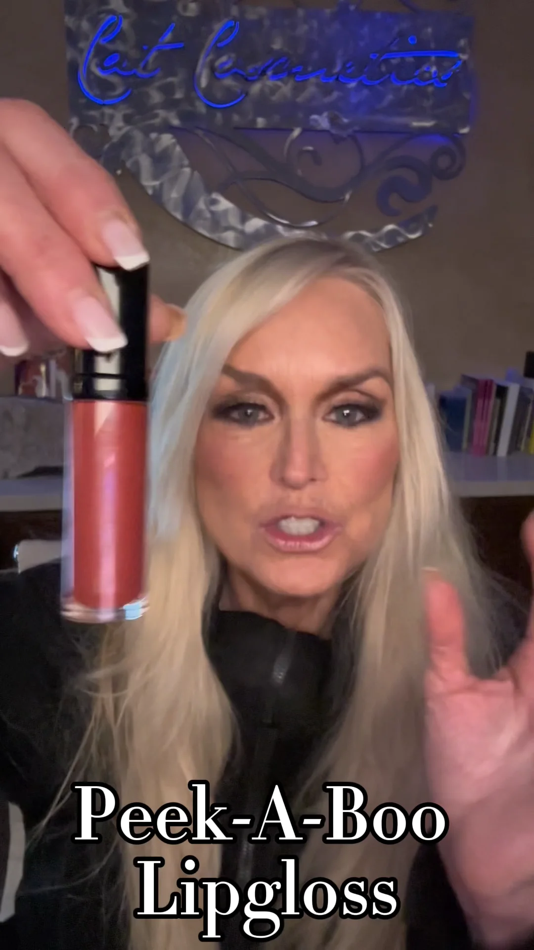 Peek-A-Boo Lipgloss Tutorial! on Vimeo