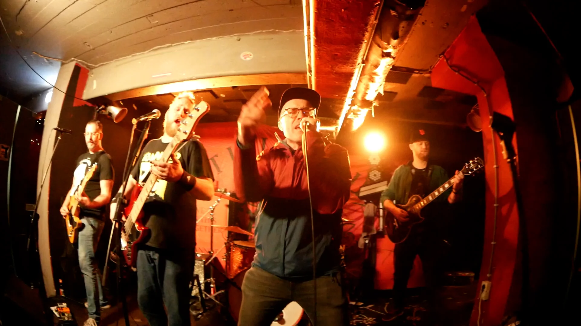 Sing along riot-my own worst enemy on Vimeo
