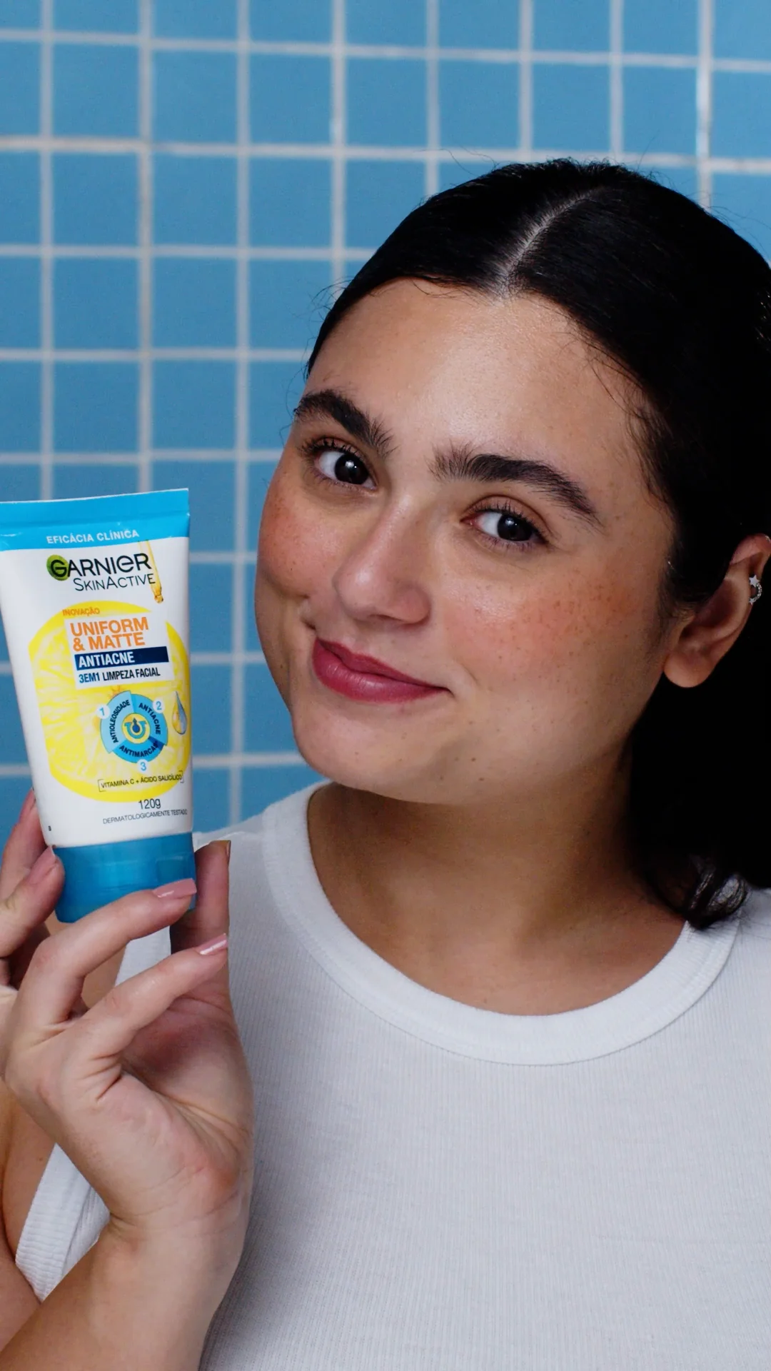 GARNIER 3 EM 1 on Vimeo