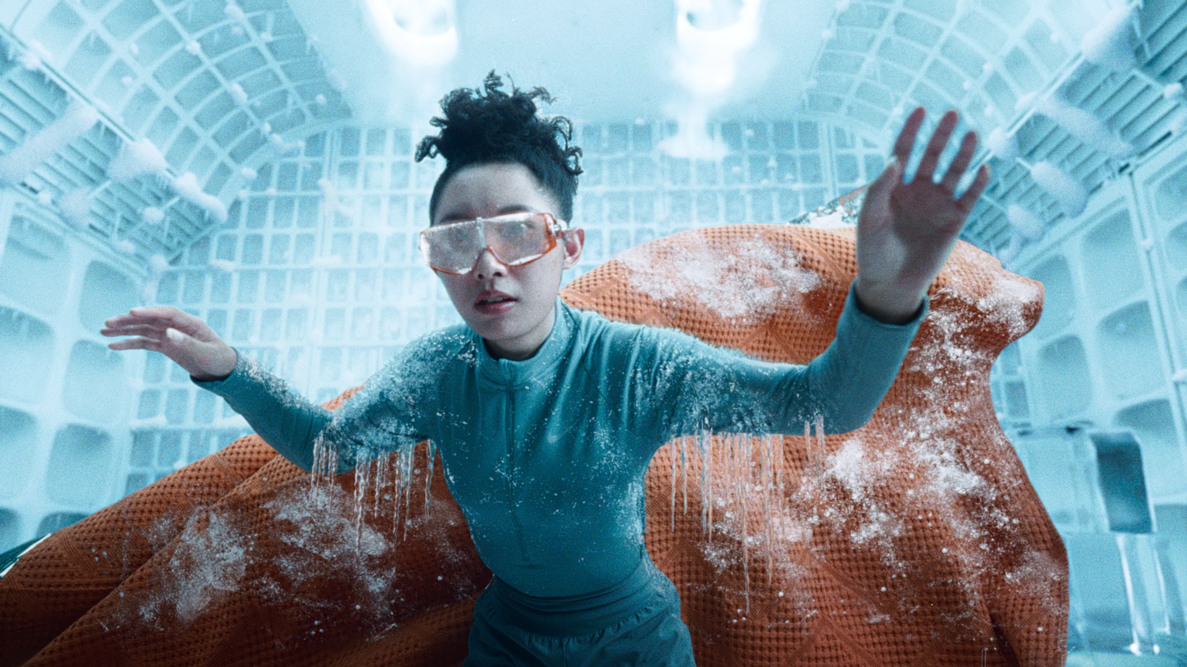 NIKE // WARMTH CENTER // COMMERCIAL