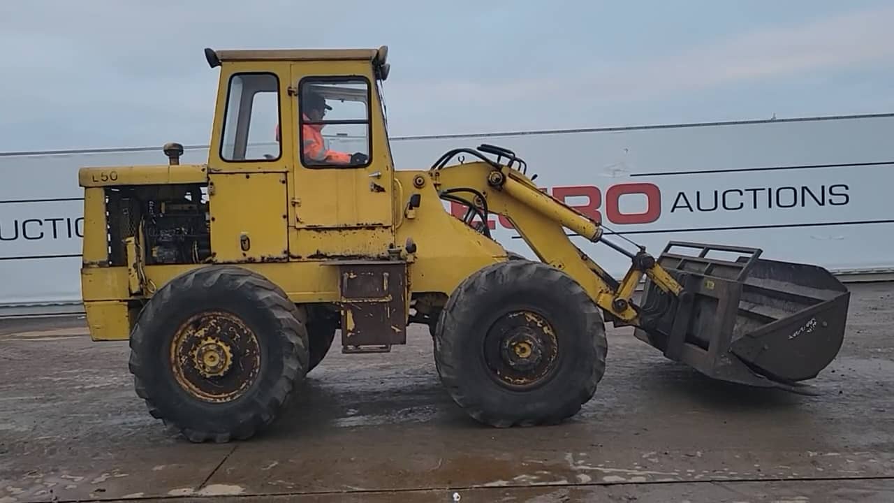F.E Weatherill Wheeled Loader, Muck Grab, Loading Bucket - Leeds ...
