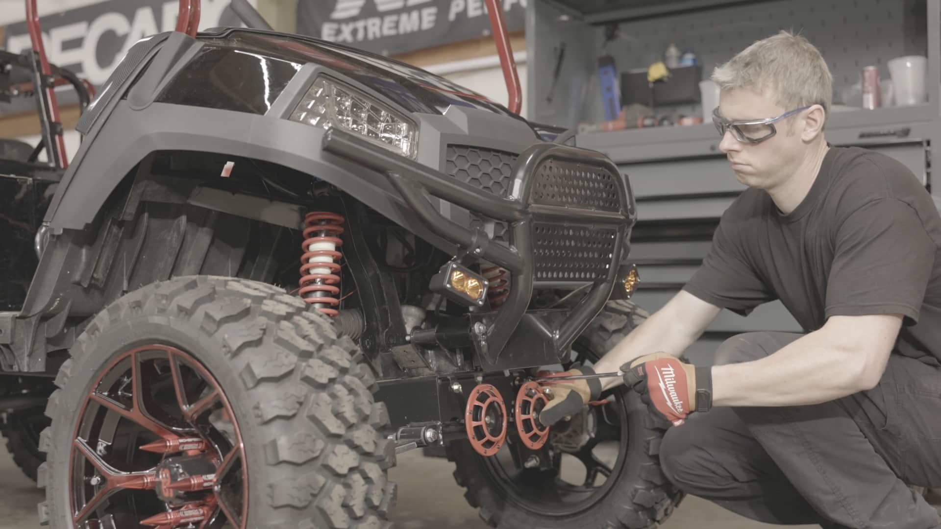 Yamaha Golf Cart G29 Revived! 670cc Predator V-twin Engine Swap! on Vimeo