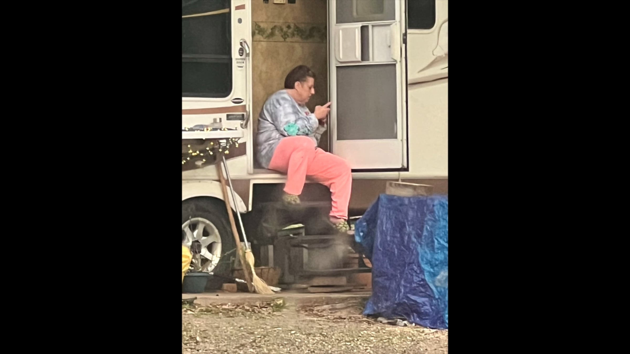 TRAILER FOLK 720p (:55)