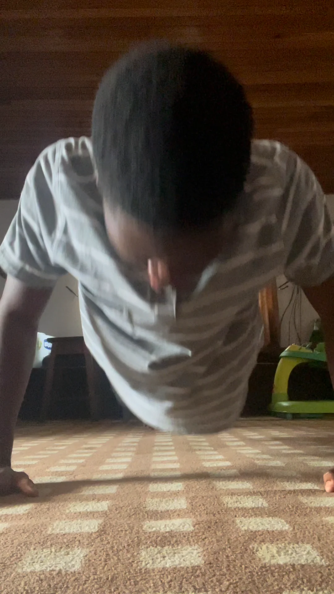 100 pushups on Vimeo