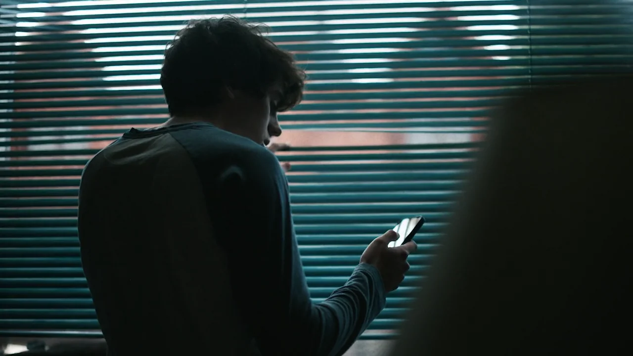 YPF/Messi- Coleccionistas de pelotas/ Landia on Vimeo