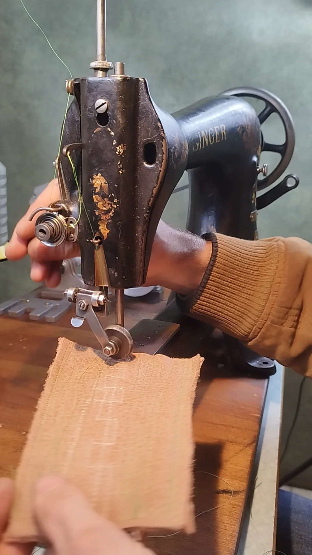 fine stich sewing on Vimeo
