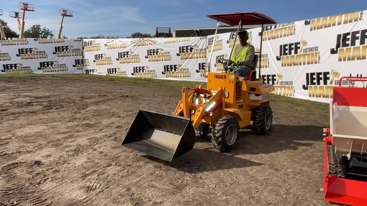 2024 TRANER TR45 WHEEL LOADER SN TR4523906 on Vimeo
