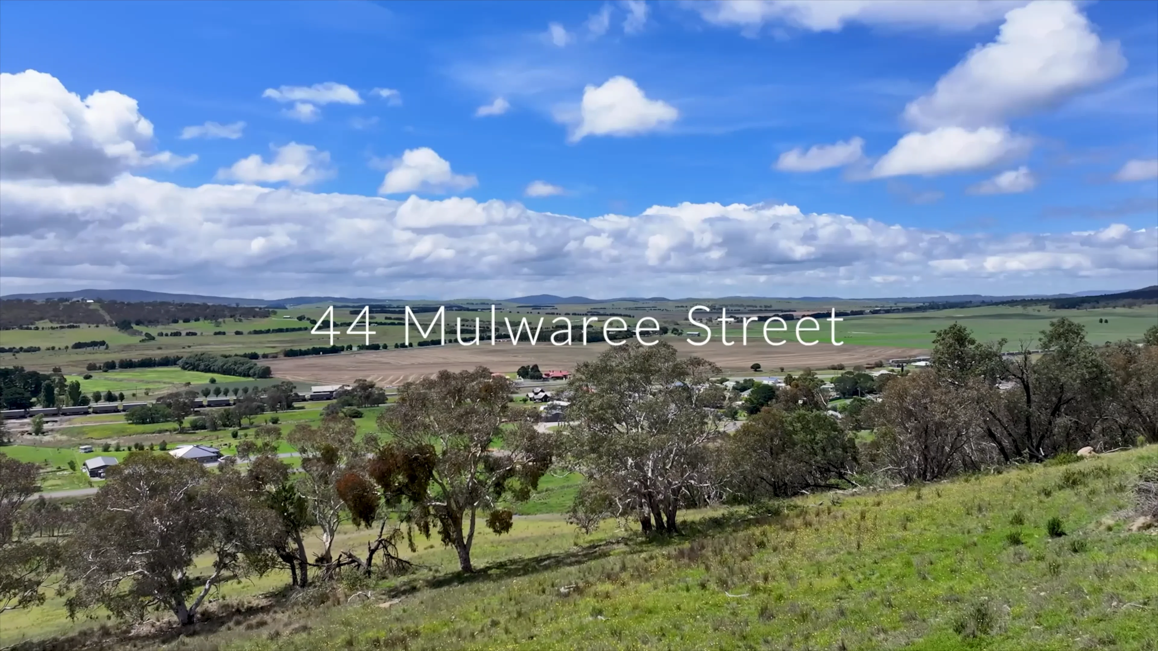 44 Mulwaree Street on Vimeo
