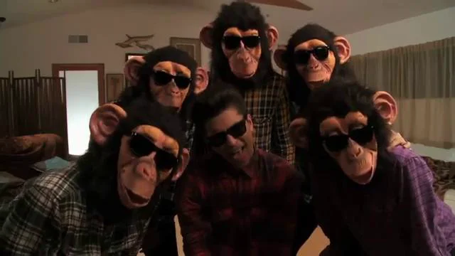Bruno Mars - The Lazy Song [Official Video]