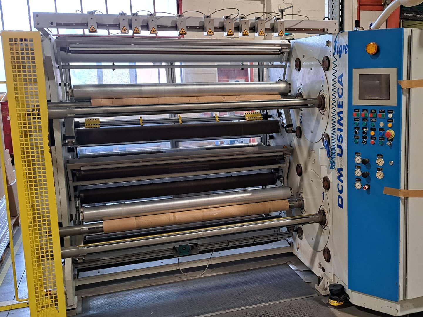 DCM Usimeca Tigre turret slitter rewinder - S24001 on Vimeo