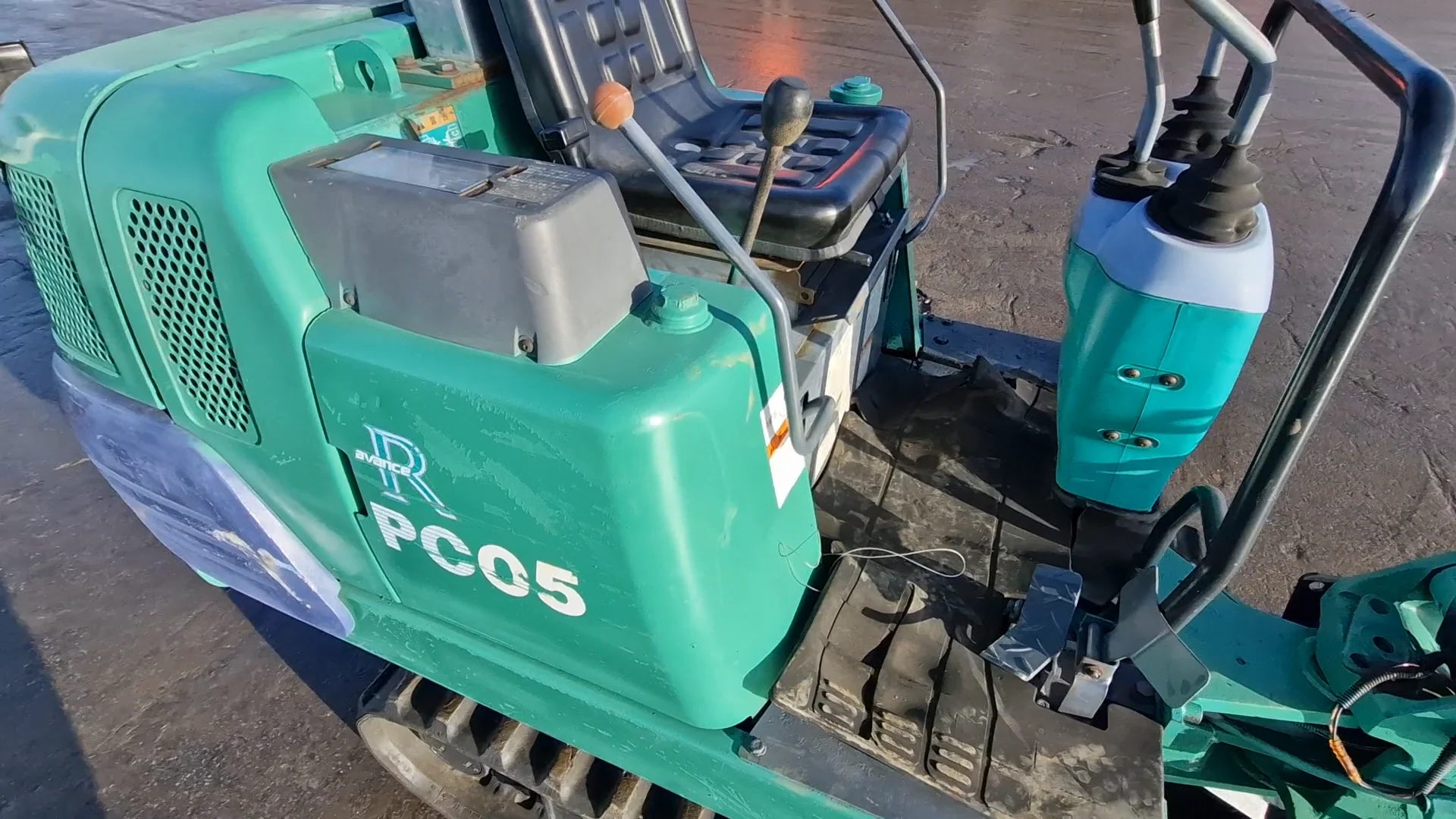 Komatsu PC05-7 - Dormagen February 24 on Vimeo