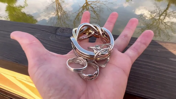 Puzzle Ring Size 12 (Gimmick and Online Instructions) on Vimeo