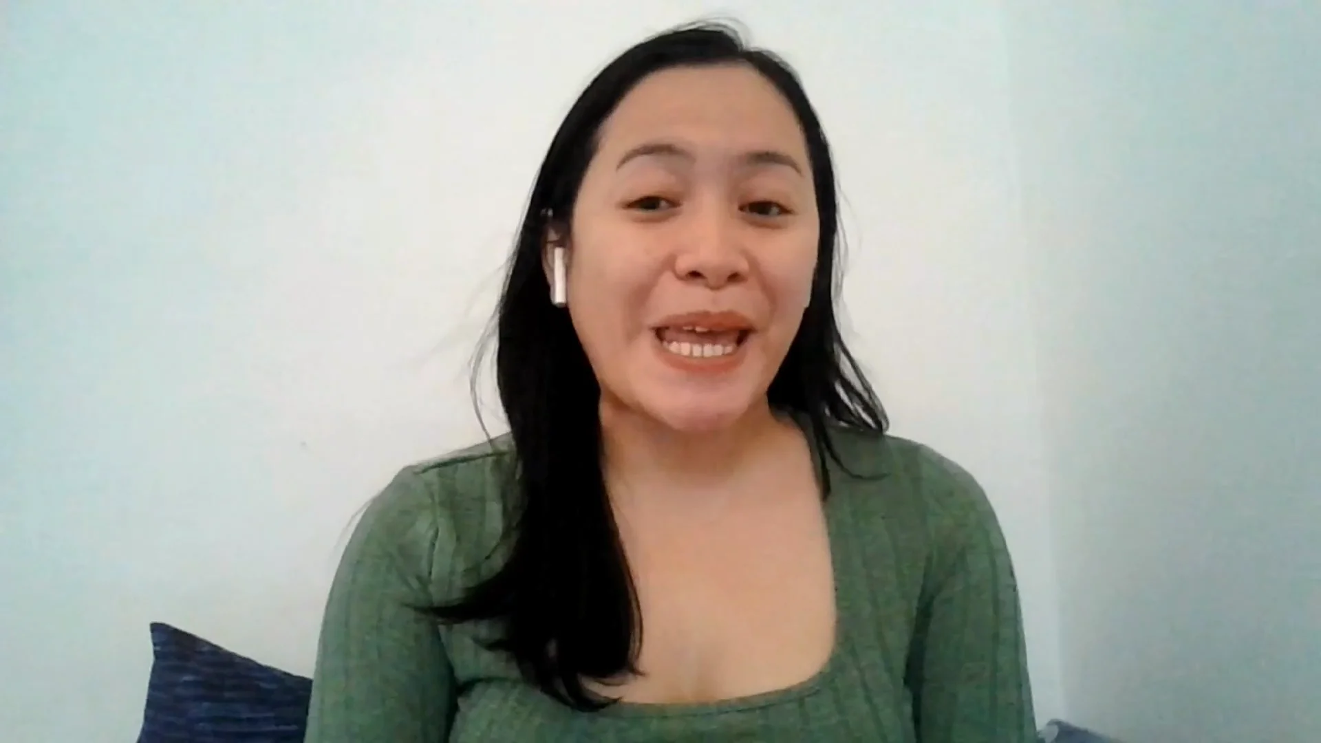 Learn Tagalog and English online with tutor Maricar Nuevas on Vimeo