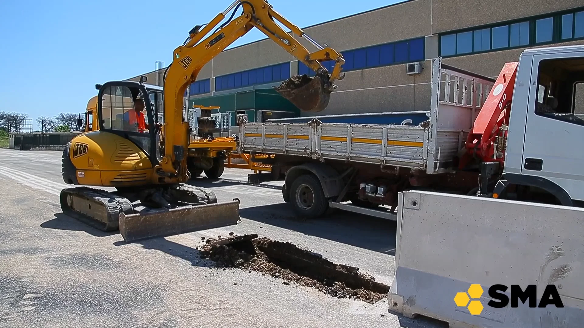 Installation of Stargate on concrete foundation