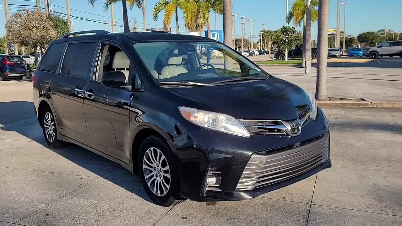 USED 2019 TOYOTA SIENNA XLE at Coggin Honda Ft. Pierce (USED) # ...