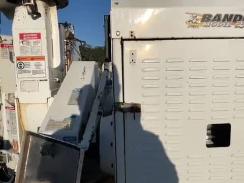 BANDIT 255 XP CHIPPER on Vimeo