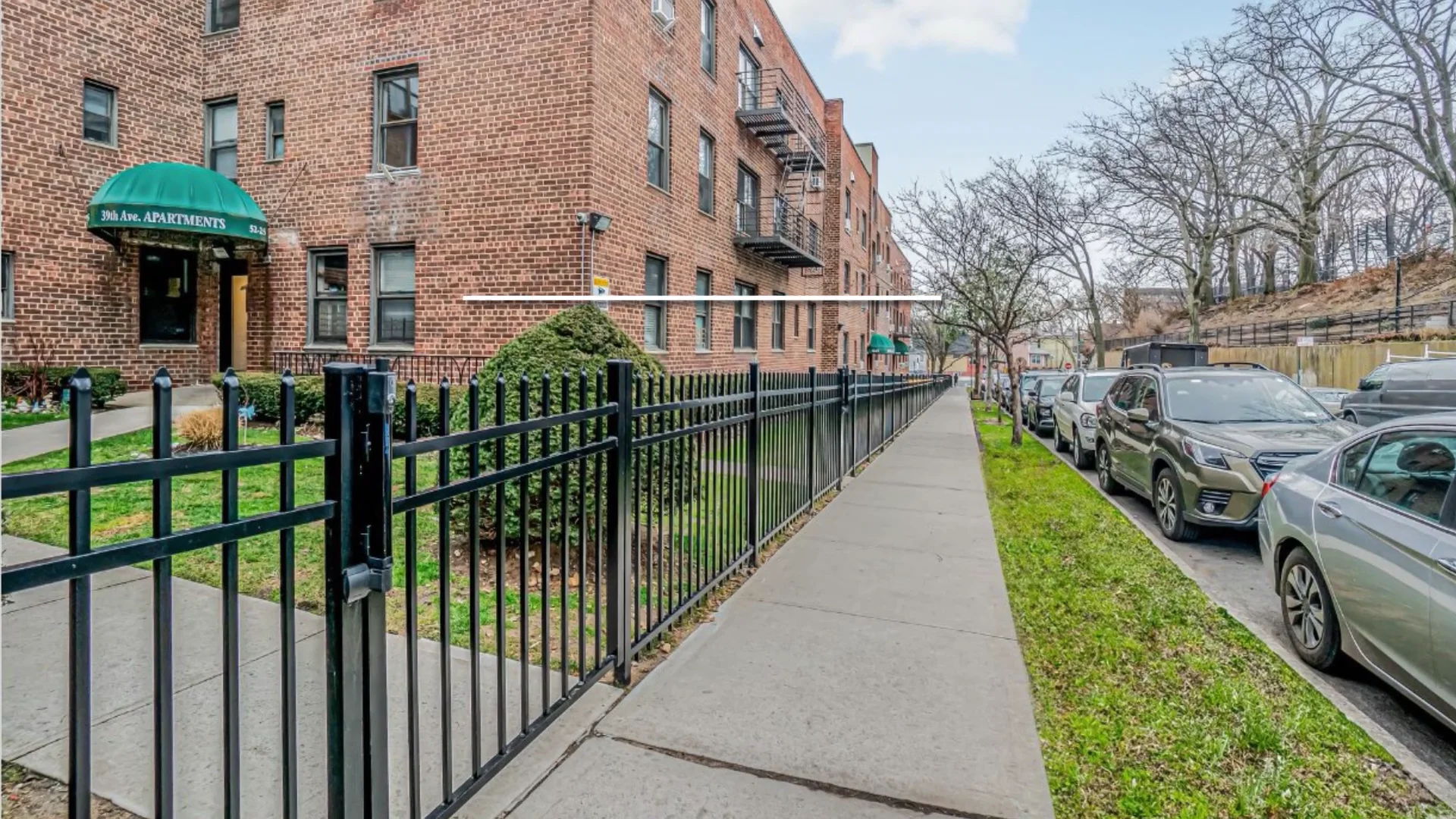 52-25 39th Road, Unit 3B (One BR Coop) on Vimeo