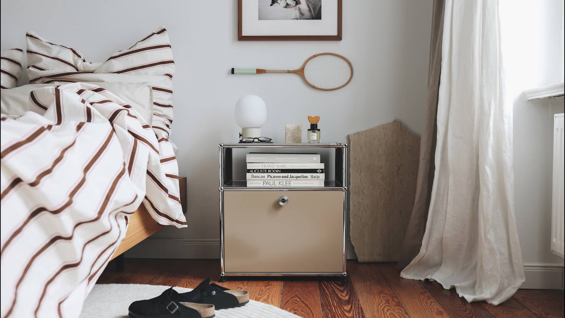 USM BEDROOM FURNITURE on Vimeo