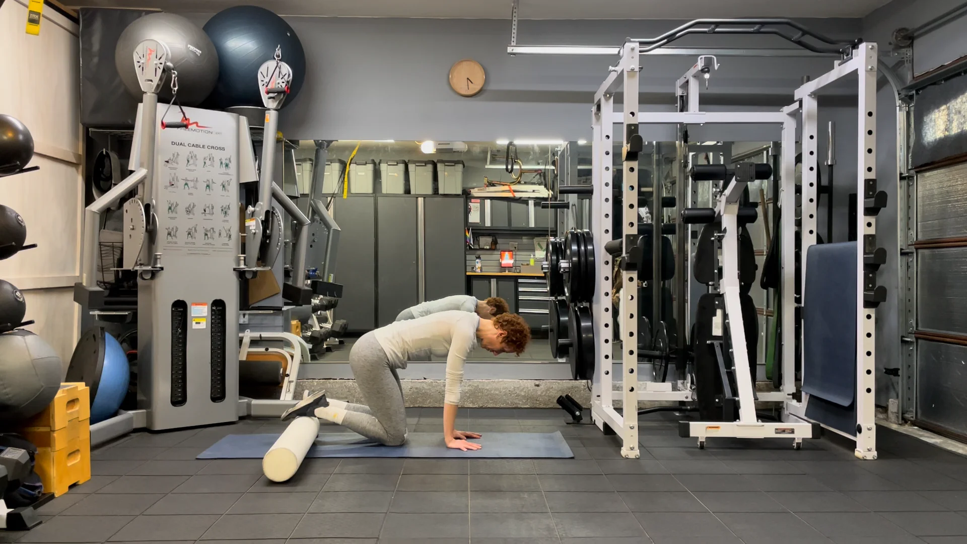 Pointer with Foam Roller