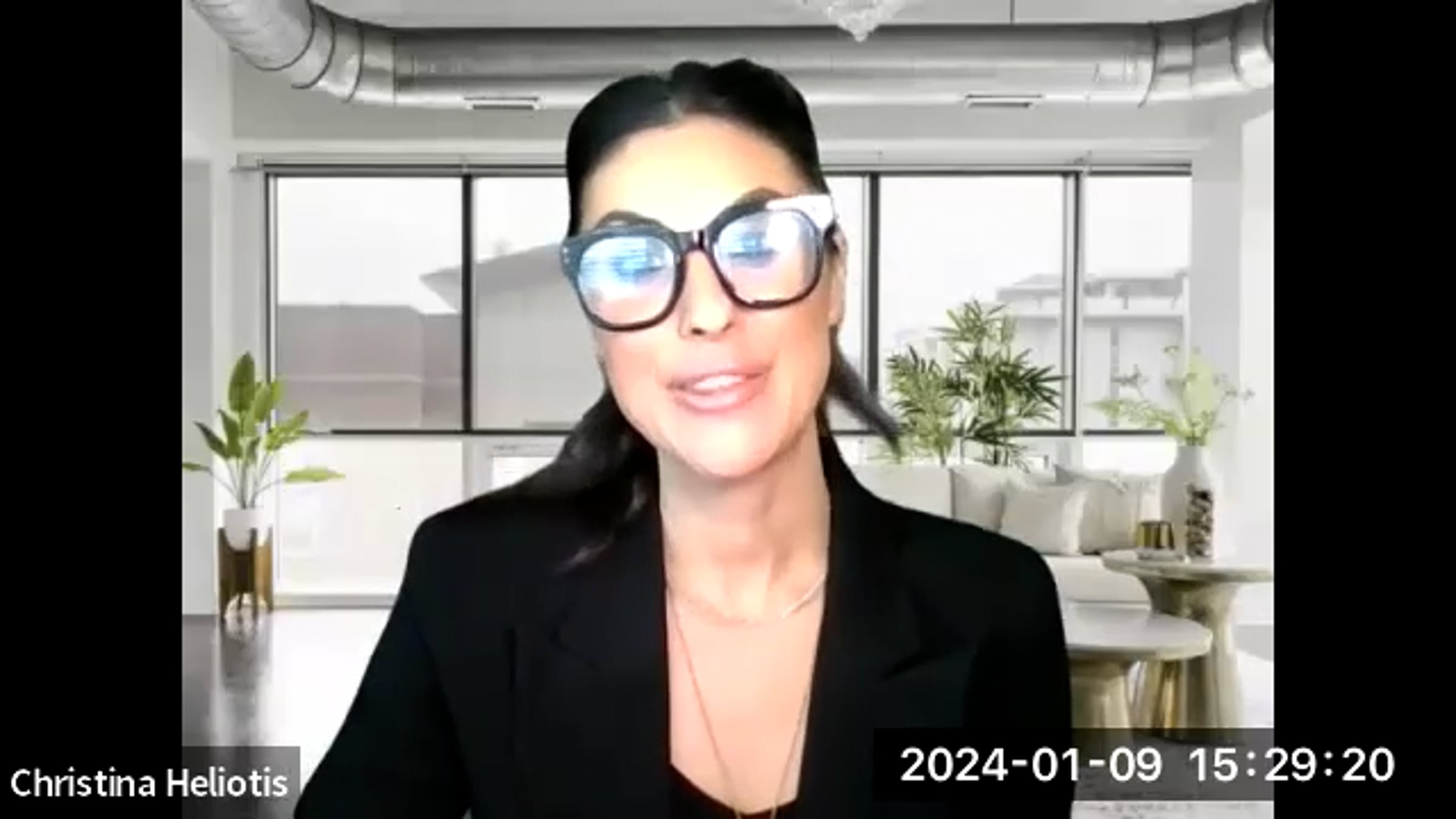 Dr. Pompa - Christina (Welcome Video)