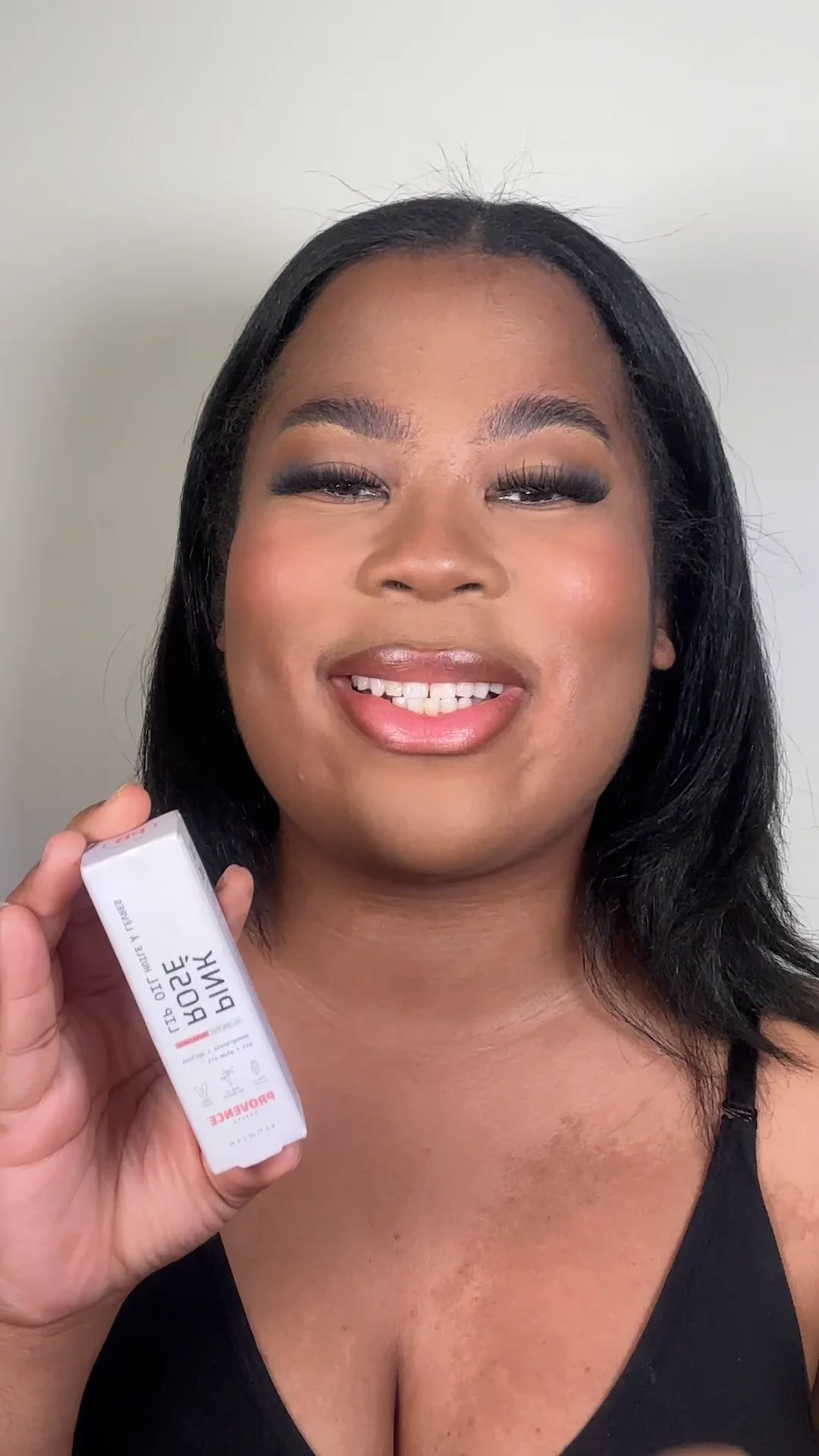 Pink Rosé Hydrating Tinted Lip Oil jazzmynnicole on Vimeo