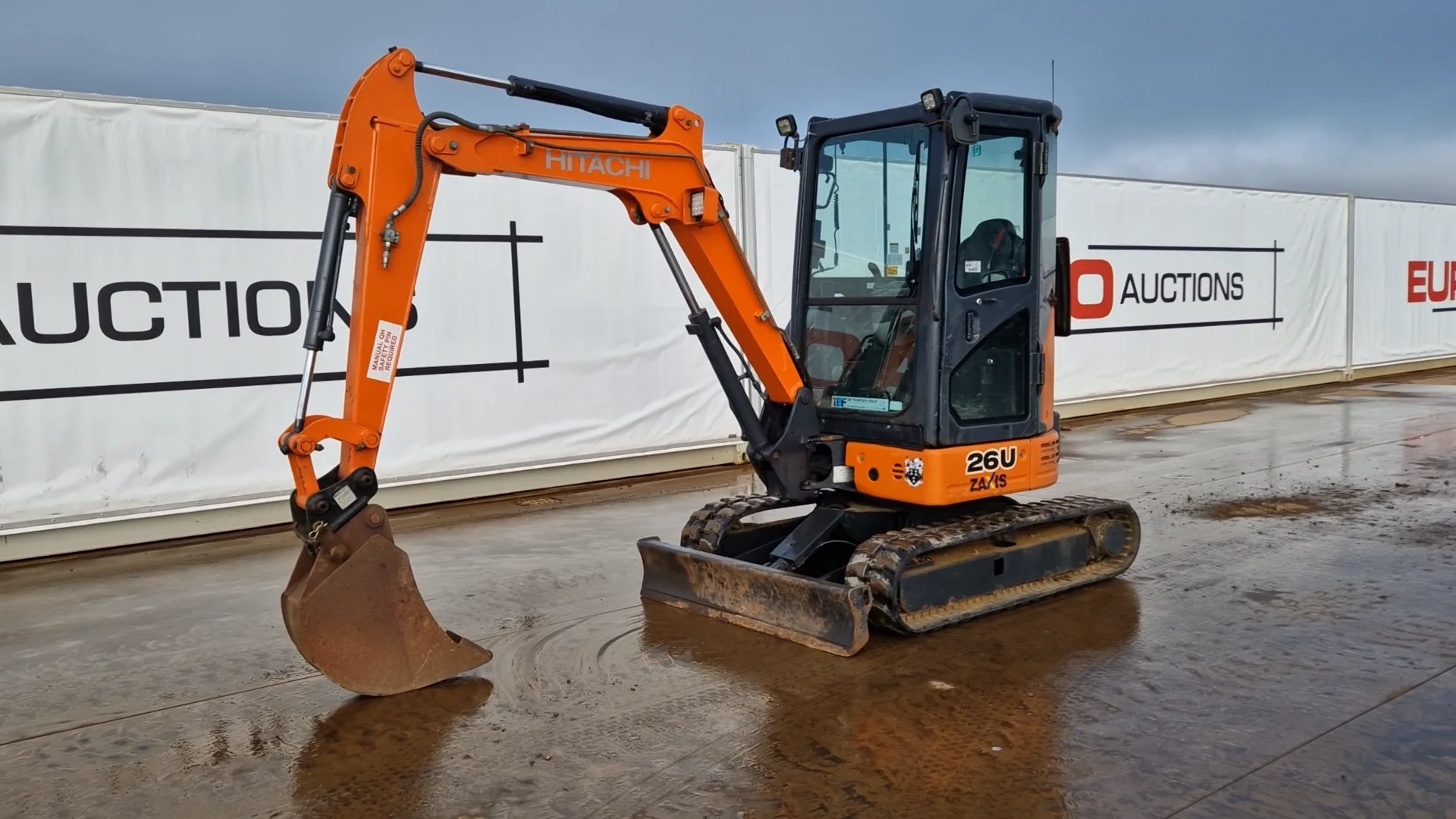 Hitachi ZX26U-5A CR - Dromore February 24 on Vimeo