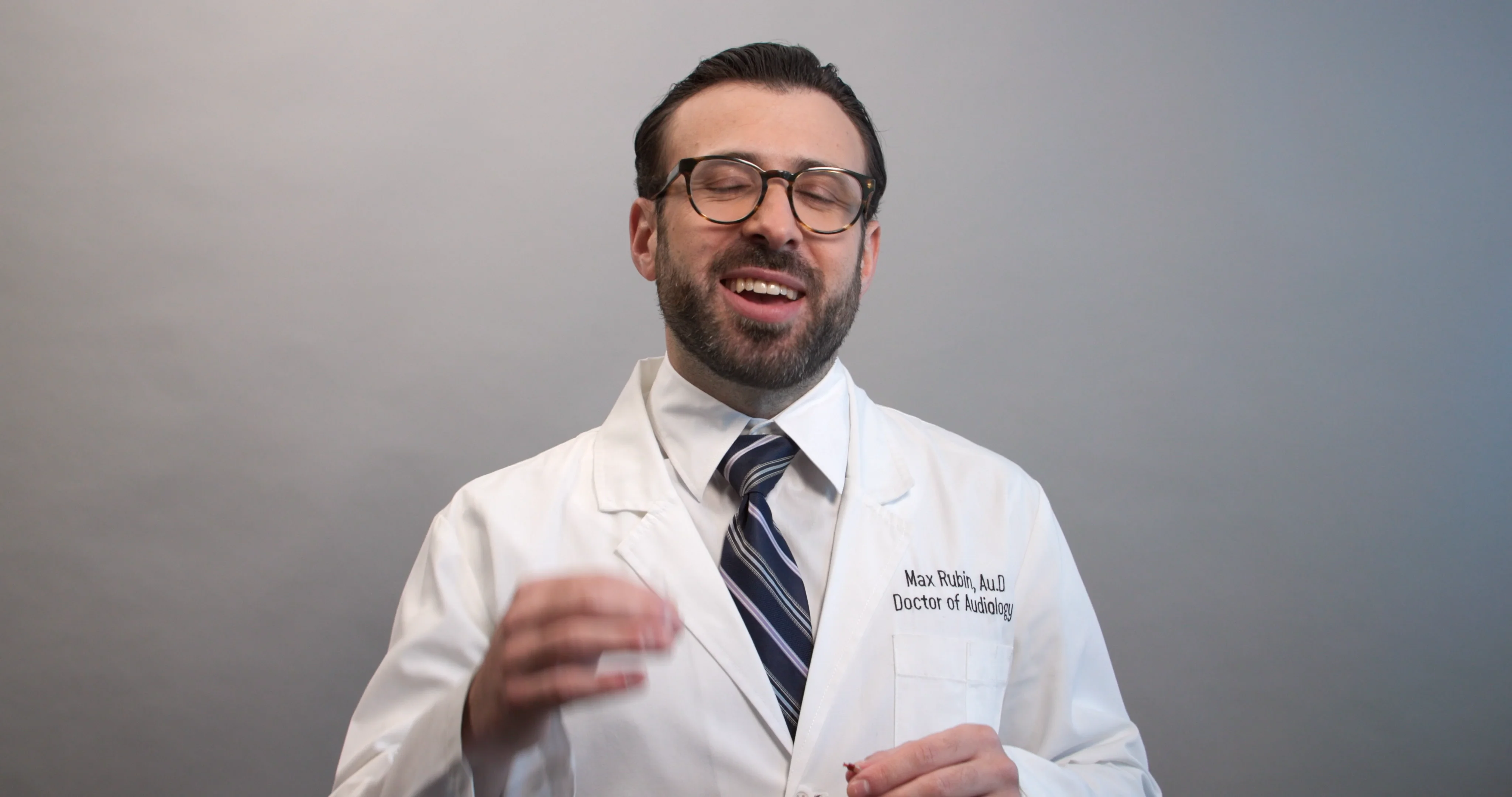 Help Keep Devices In Ear With Sport Lock - Featuring Dr. Max Rubin on Vimeo