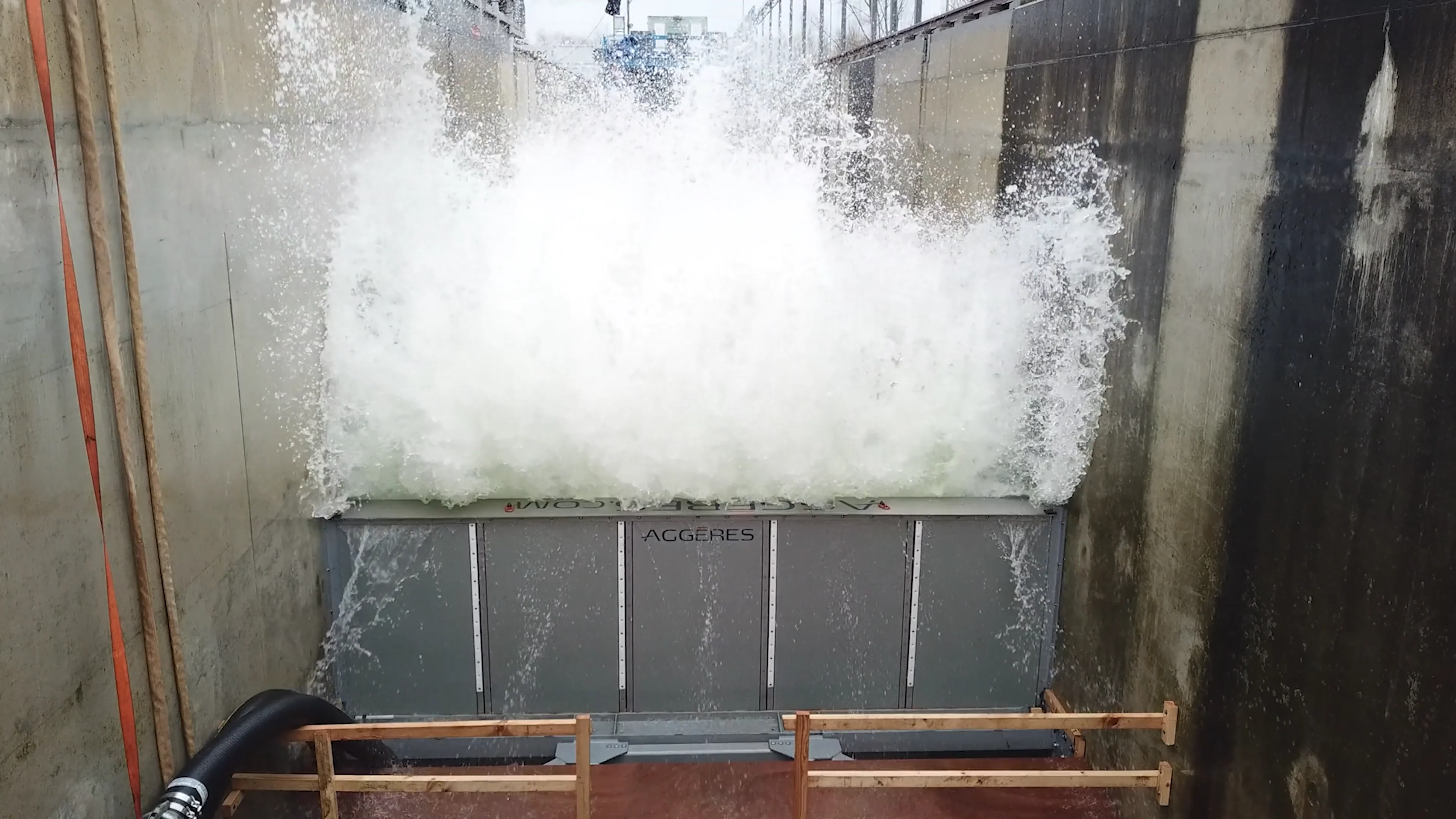 Deltares Wave tests on Vimeo