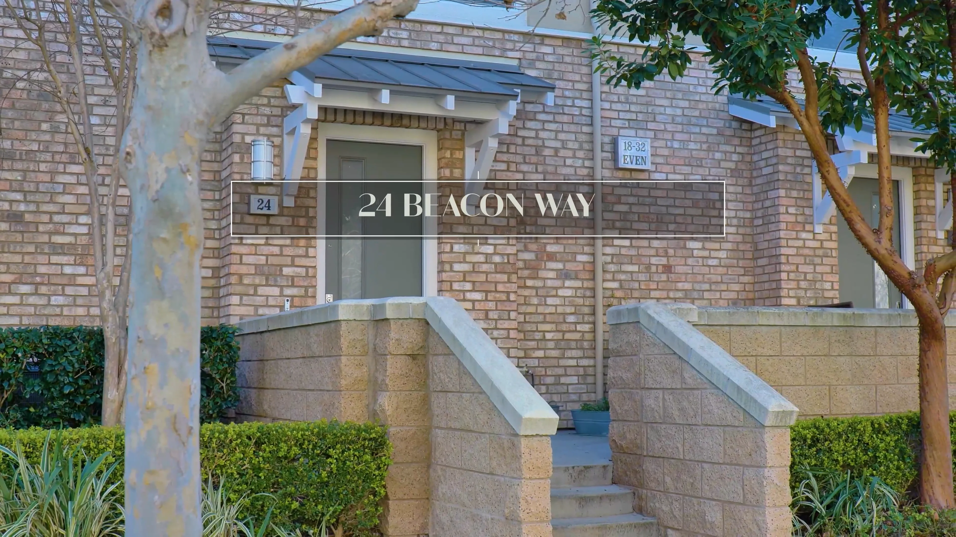 vt166818: 24 Beacon Way Branded