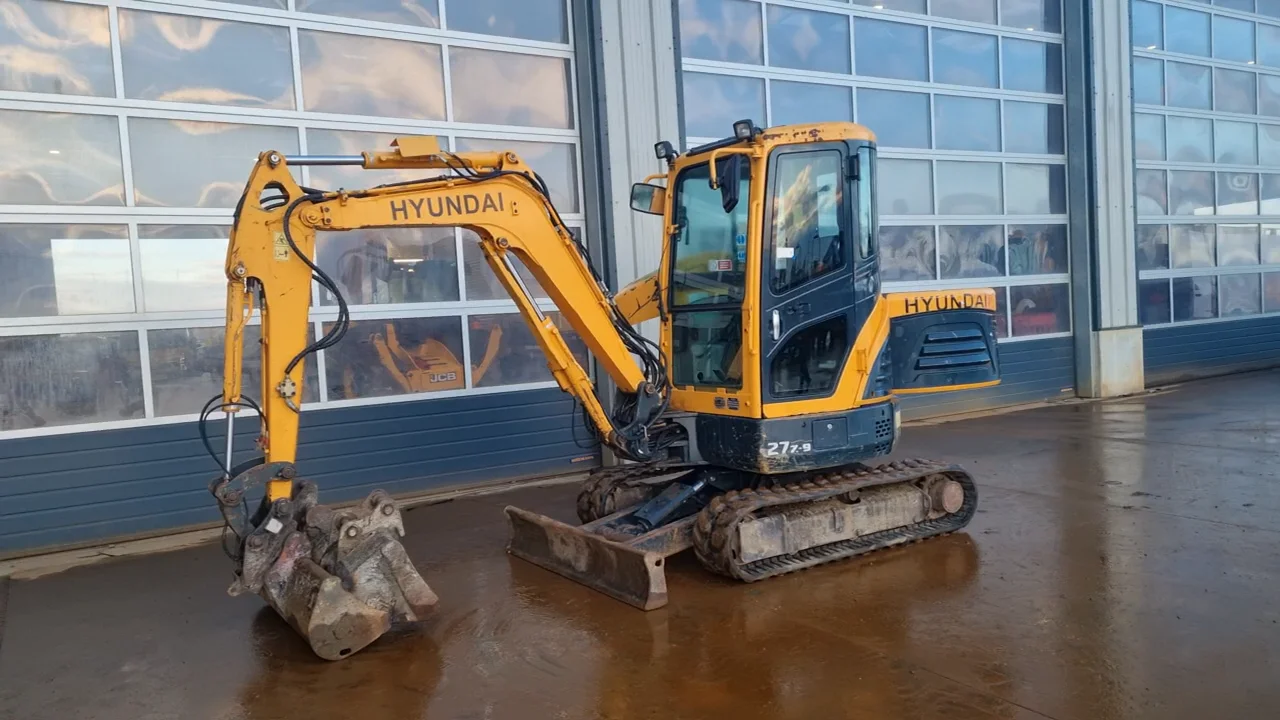 Hyundai 27Z-9 - Leeds March 24 on Vimeo