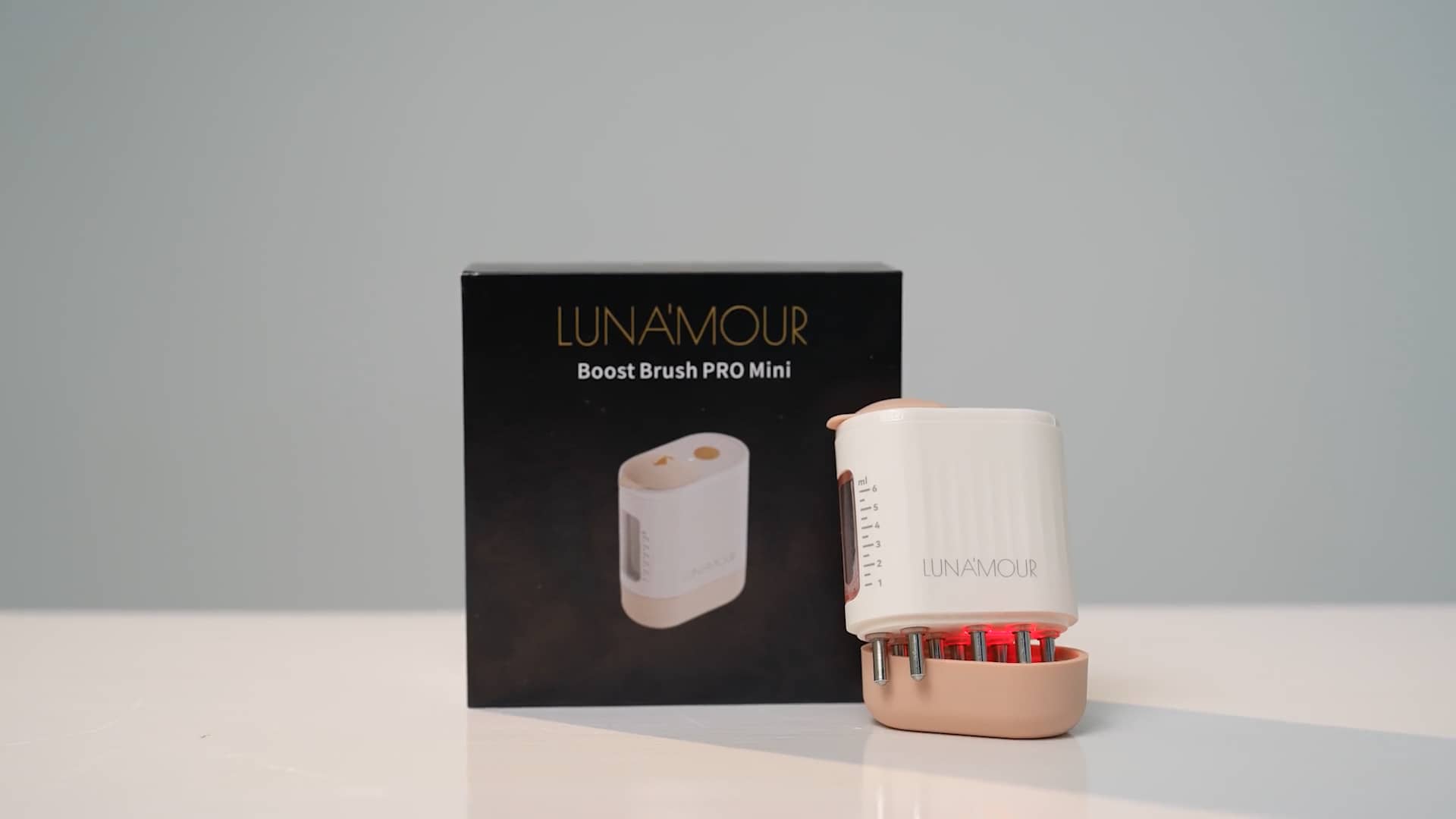 LUNA'MOUR - BOOST BRUSH PRO MINI - HOW TO USE on Vimeo