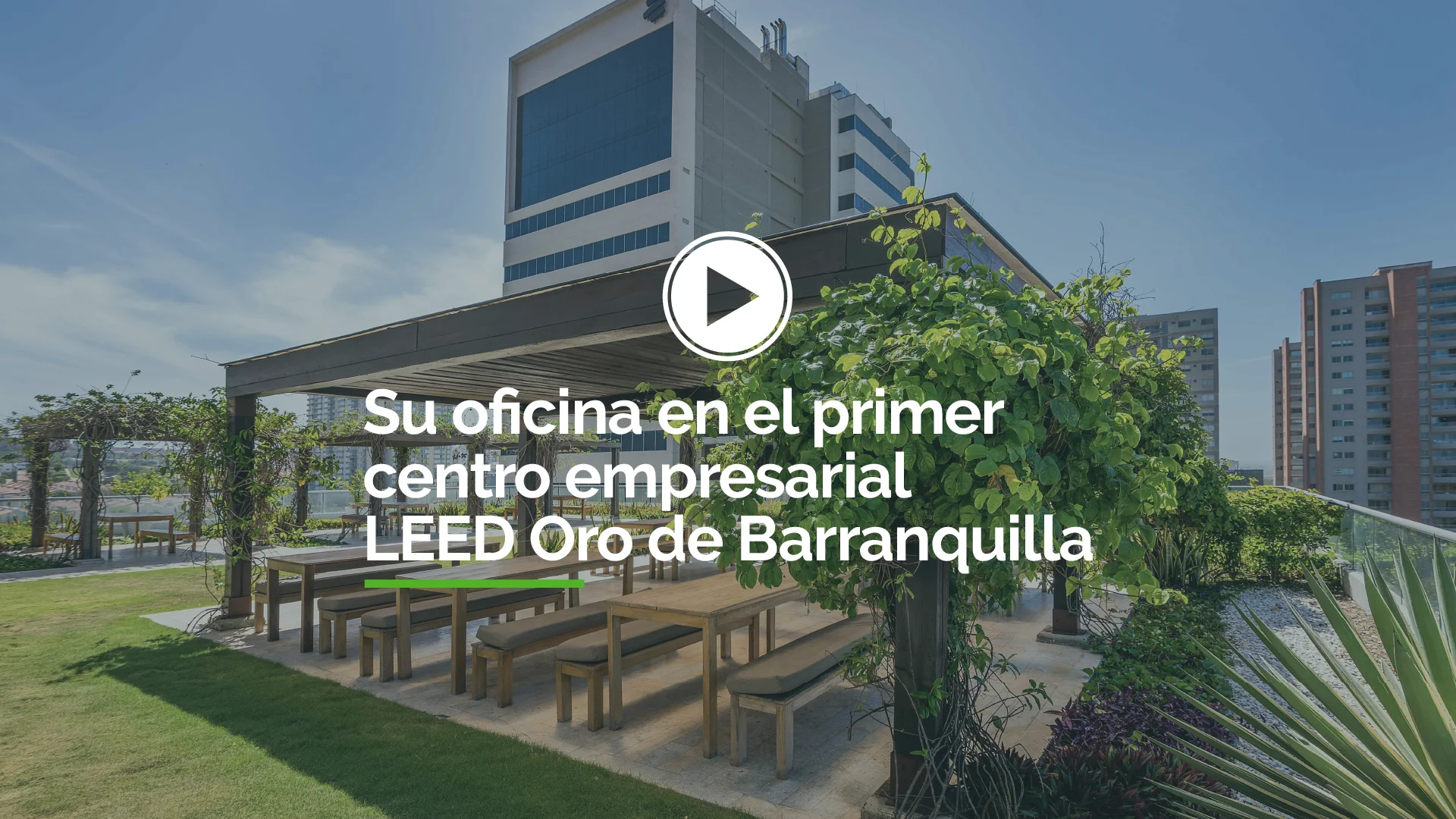 Su oficina en un edificio LEED Oro on Vimeo
