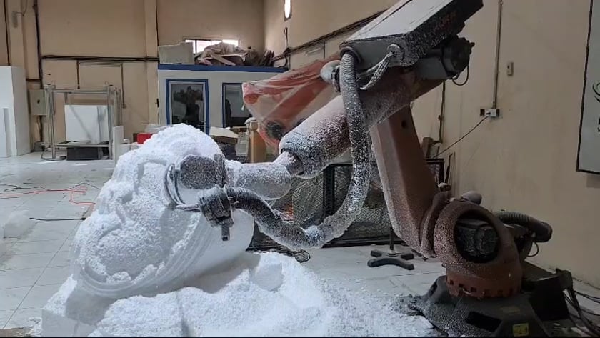 Modern Fiberglass Art & Luxury Sculptures for Elegant Spaces