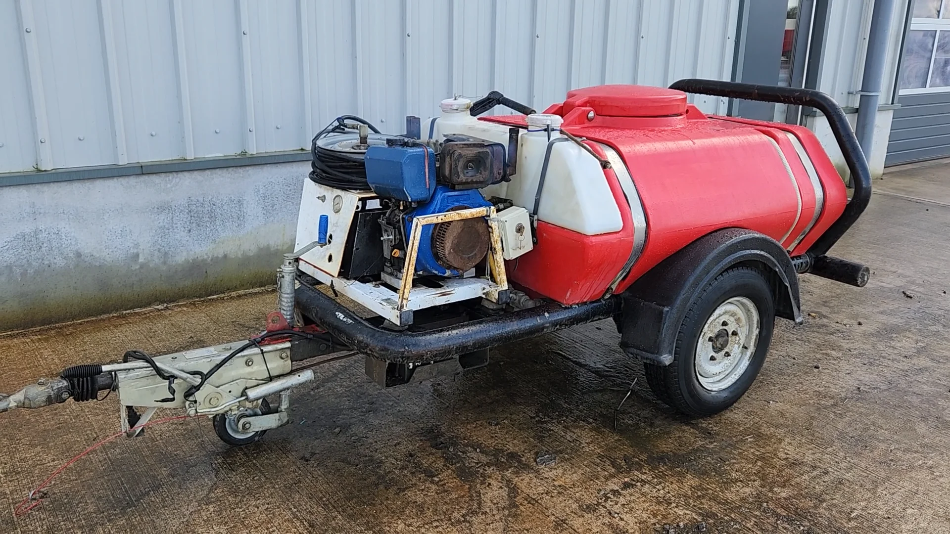 Brendon Powerwashers BB1000 Single Axle Plastic Water Bowser - Dromore ...