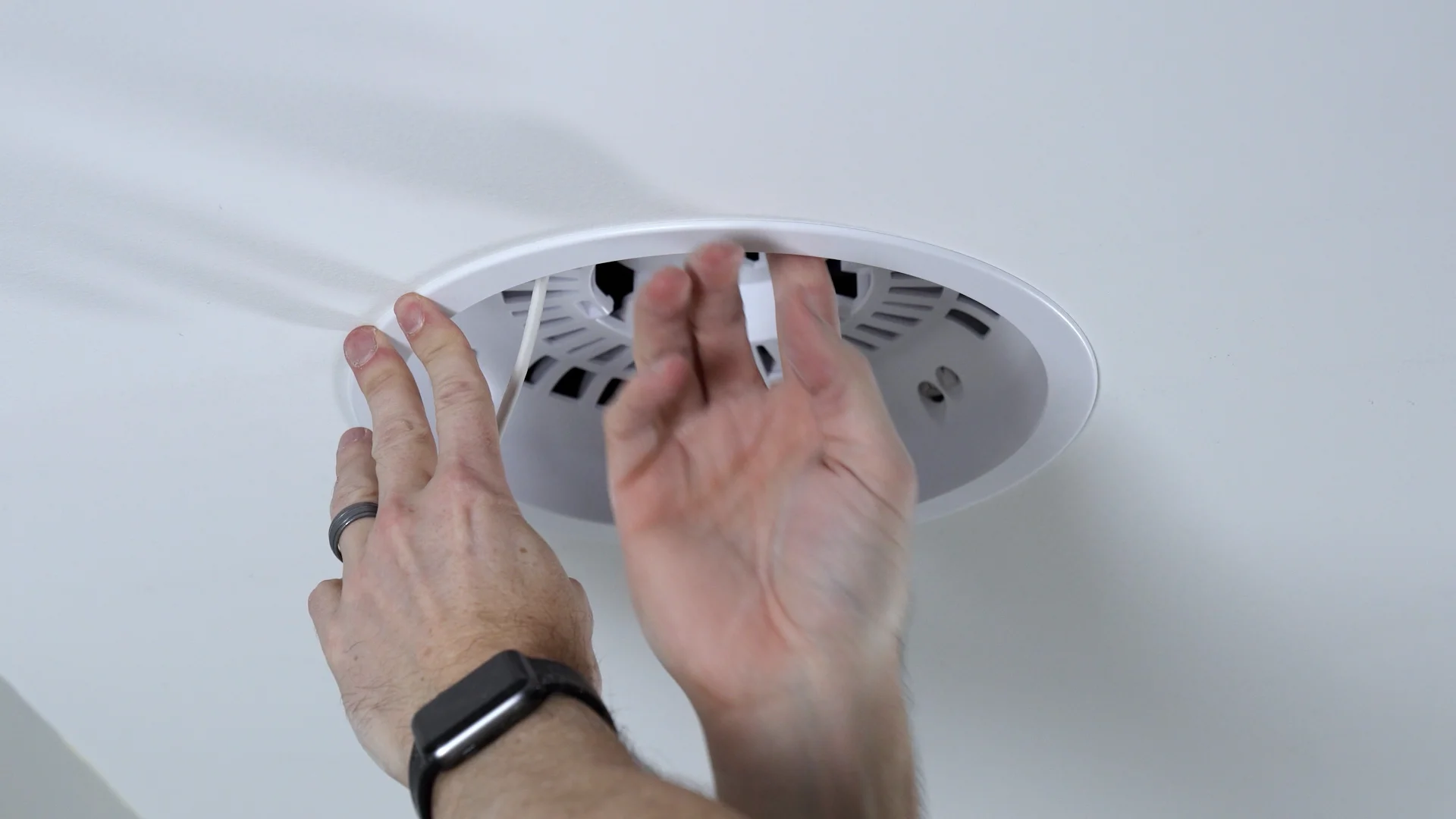 Araknis In-Ceiling AP Bracket Install