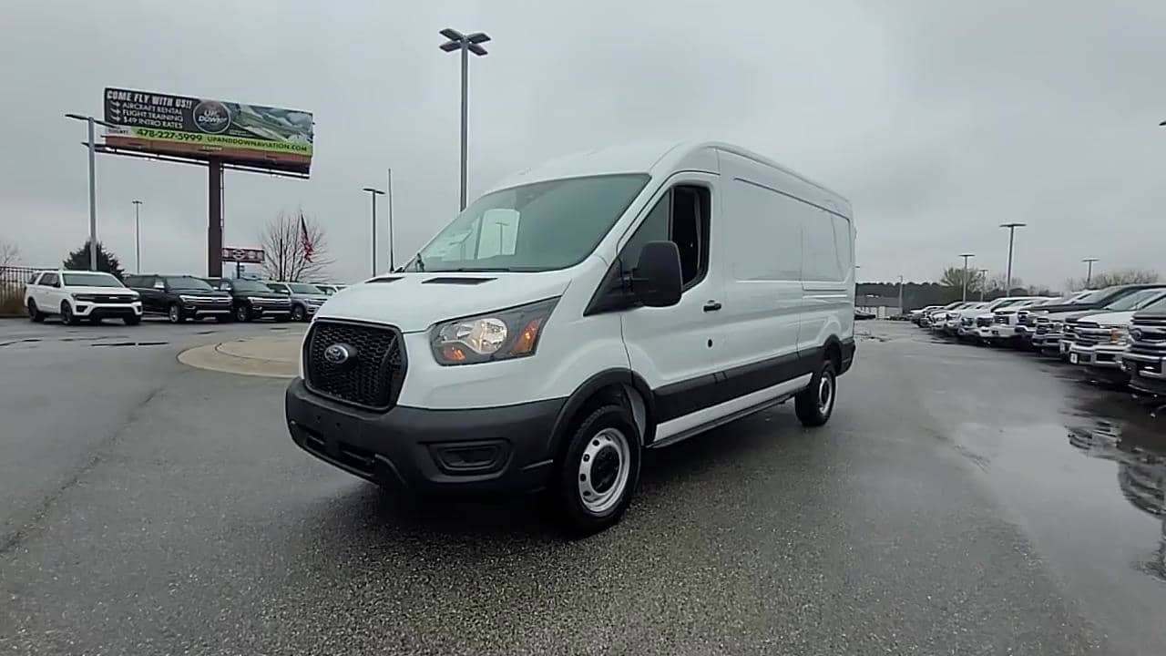 NEW 2024 FORD TRANSIT T-250 148" Med Rf 9070 GVWR RWD at Jeff Smith ...