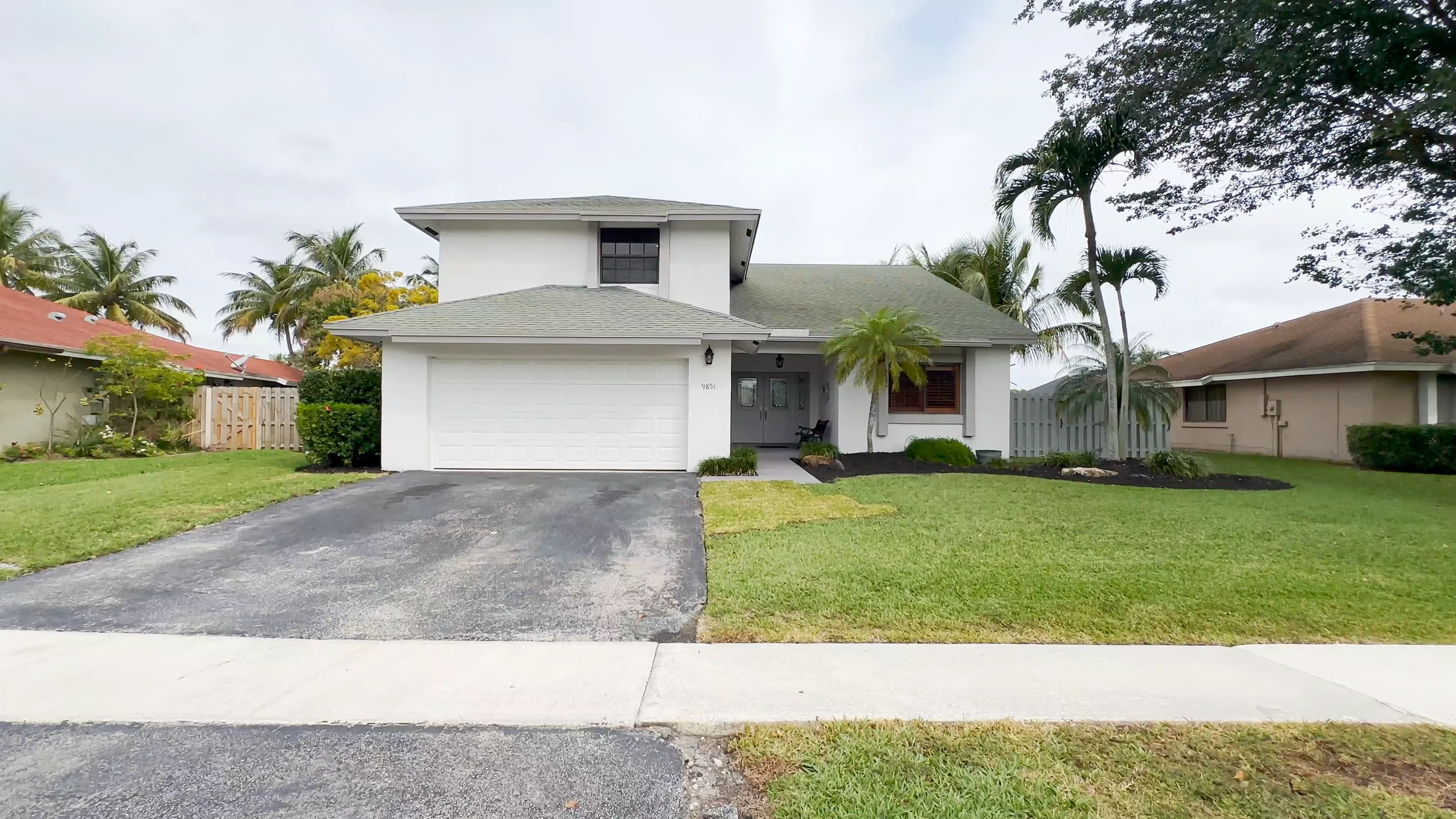 9851 SW 6th St, Pembroke Pines, FL 33025.mp4