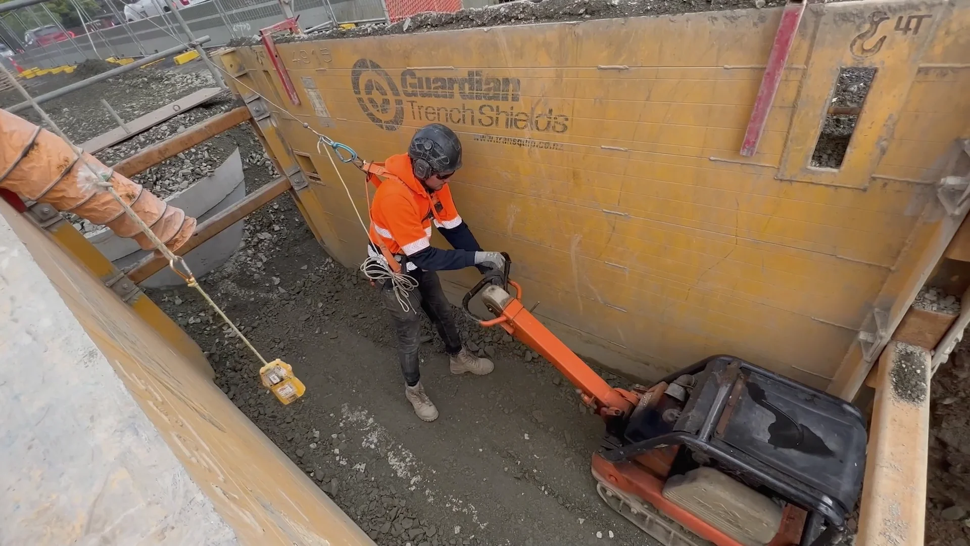 CR13 Collapse of Excavation or Stockpile