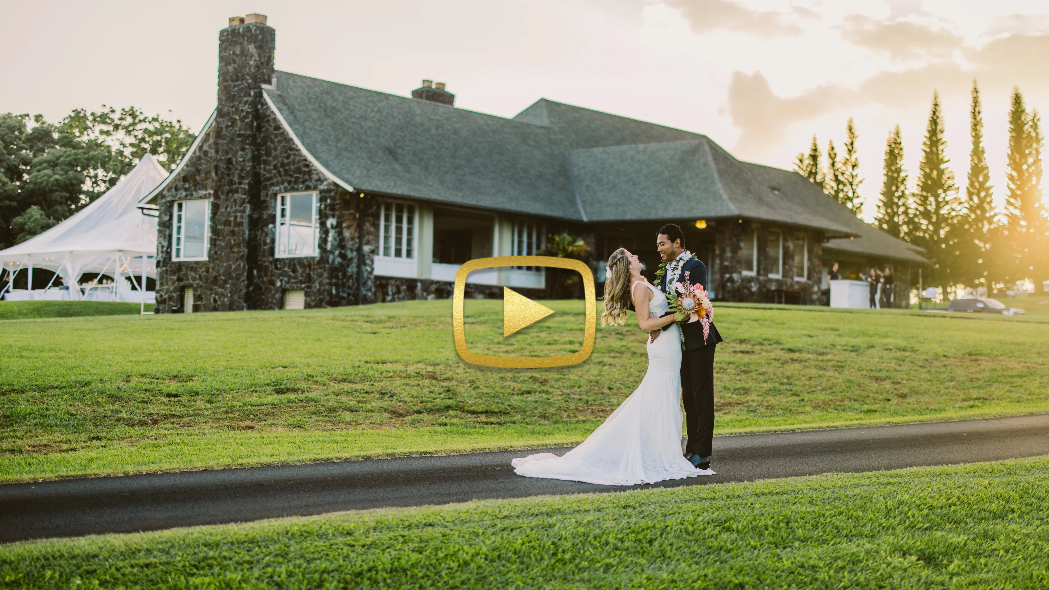 Jonathan and Mollie | Highlight Film | Iliahi Estates Kauai Wedding on ...