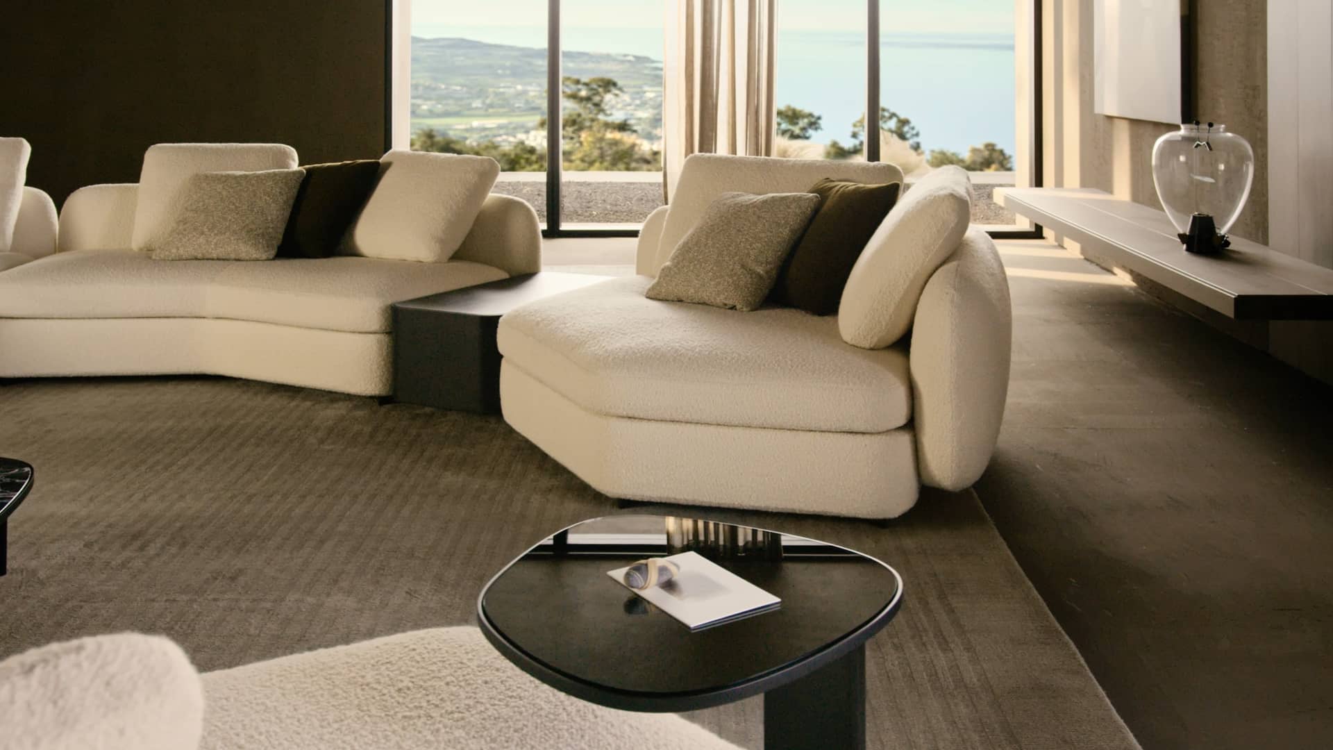 Poliform Casa 2023 Living Saint-Germain on Vimeo