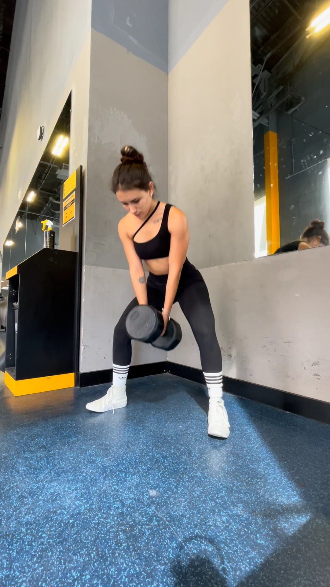 DB Squat on Vimeo